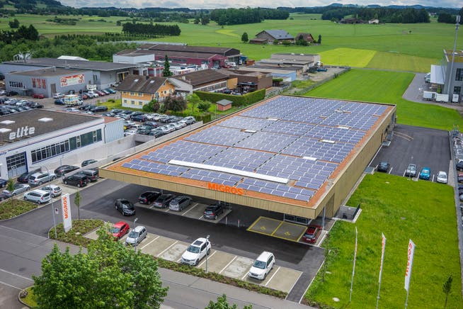 Oranger Riese als grüner Pionier: Die Migros Zuzwil ist die erste ... Oranger Riese als grüner Pionier: Die Migros Zuzwil ist die erste ...