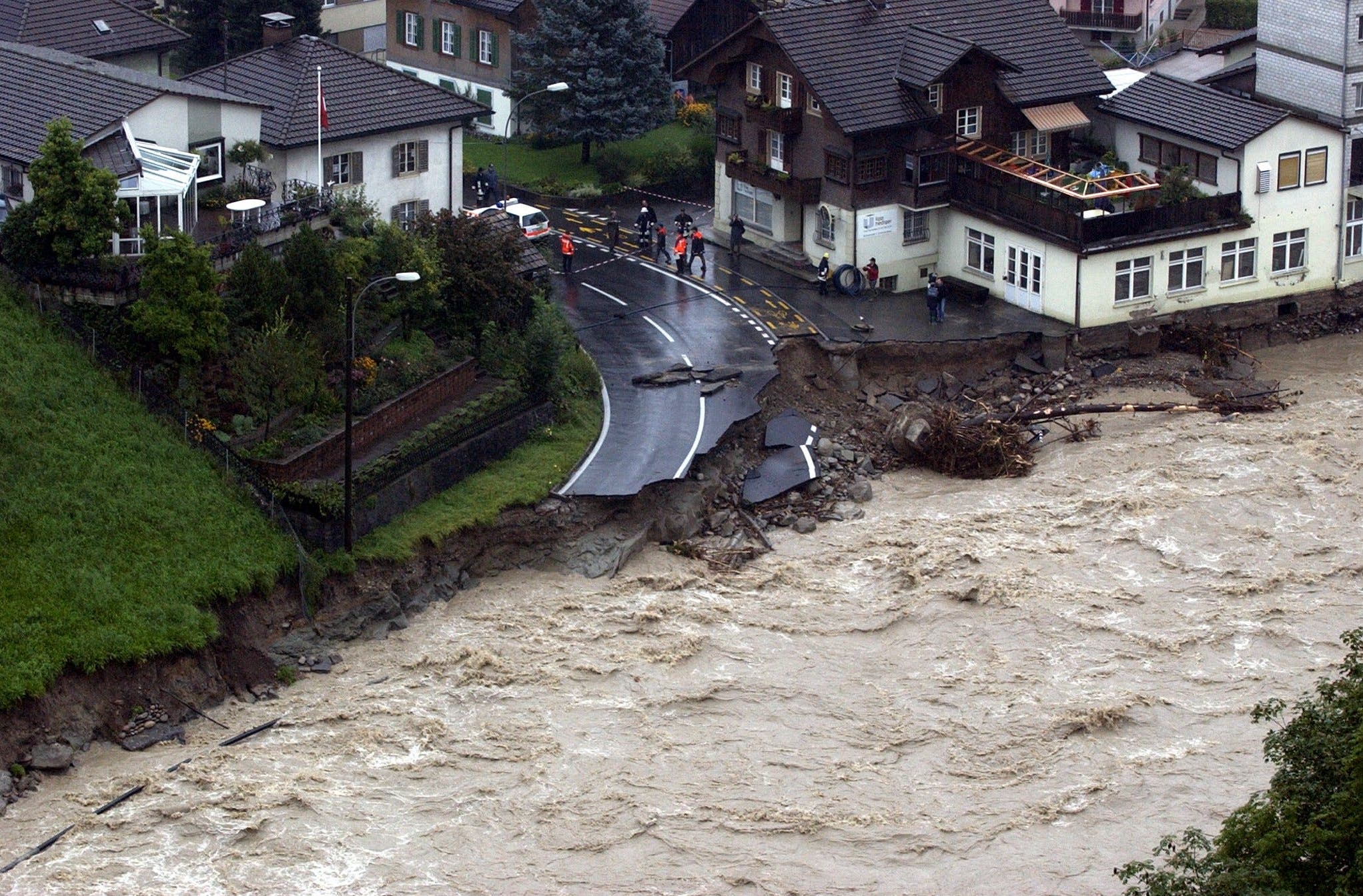 Hochwasser in Luzern: Rückblick und die Schutzmassnahmen Hochwasser in Luzern: Rückblick und die Schutzmassnahmen